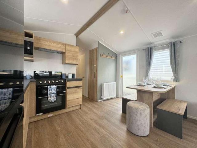 3 bed property for sale