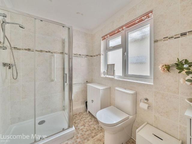 3 bed property for sale