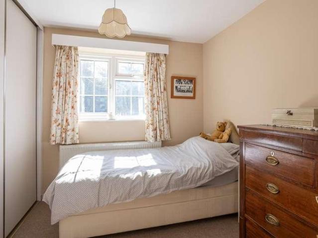 3 bed property for sale