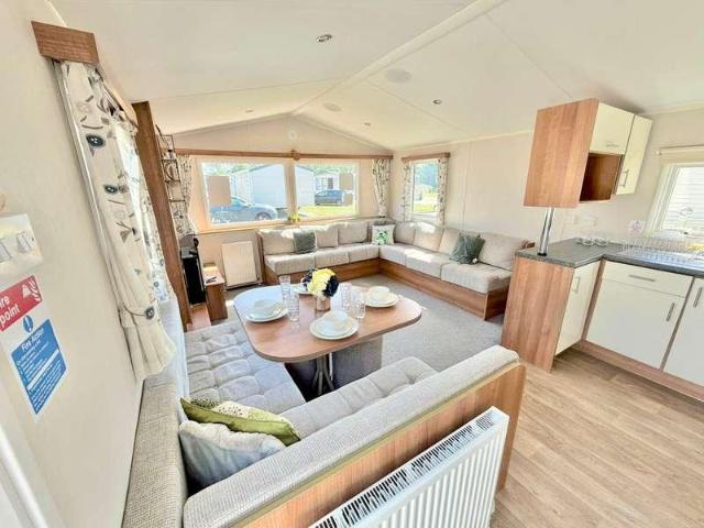 3 bed property for sale