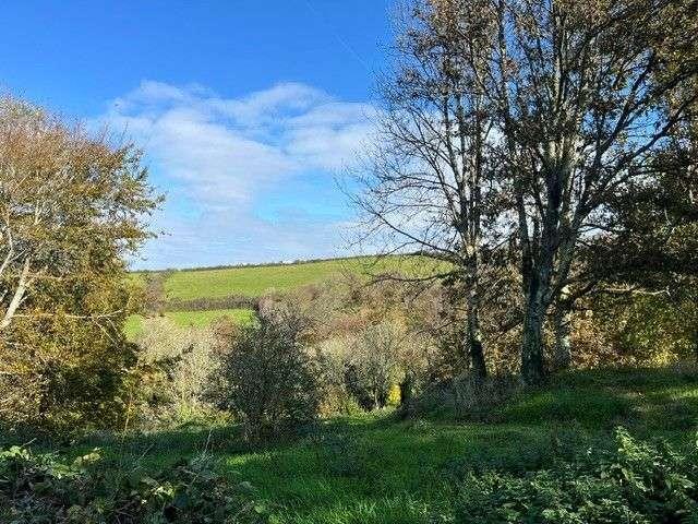 3 bed property for sale