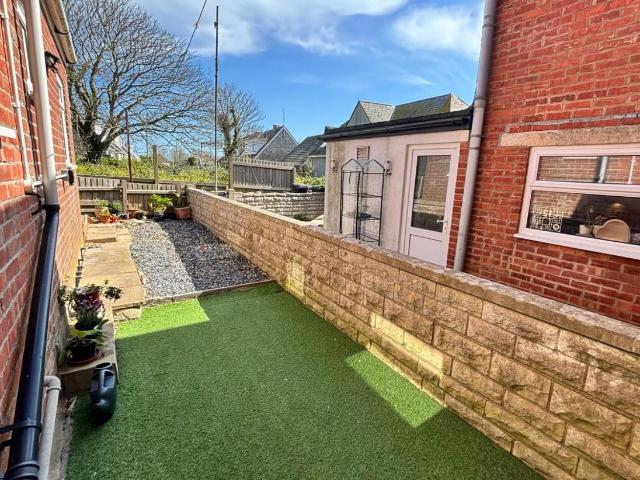3 bed property for sale