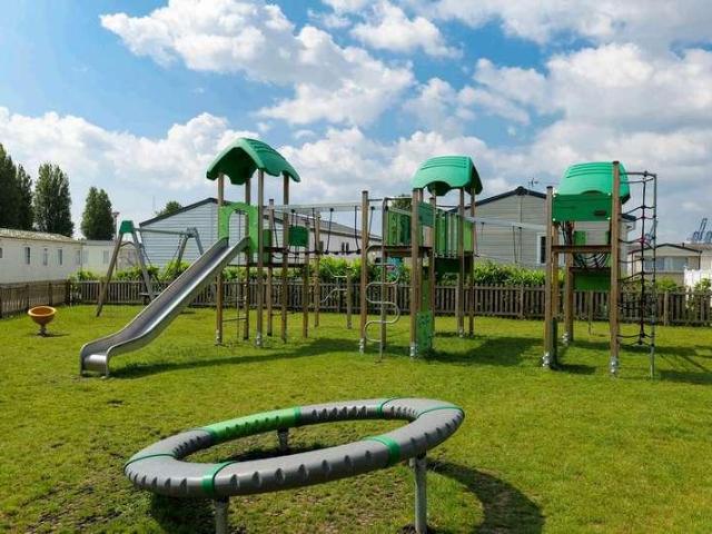3 bed property for sale