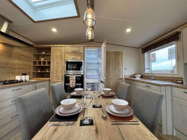 3 bed property for sale