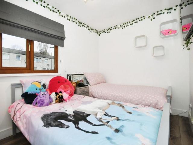 3 bed property for sale