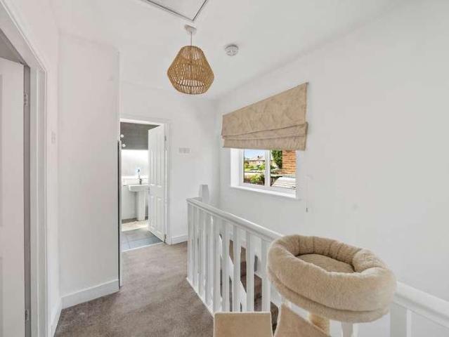 3 bed property for sale