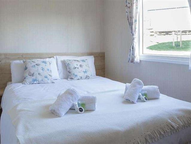 3 bed property for sale