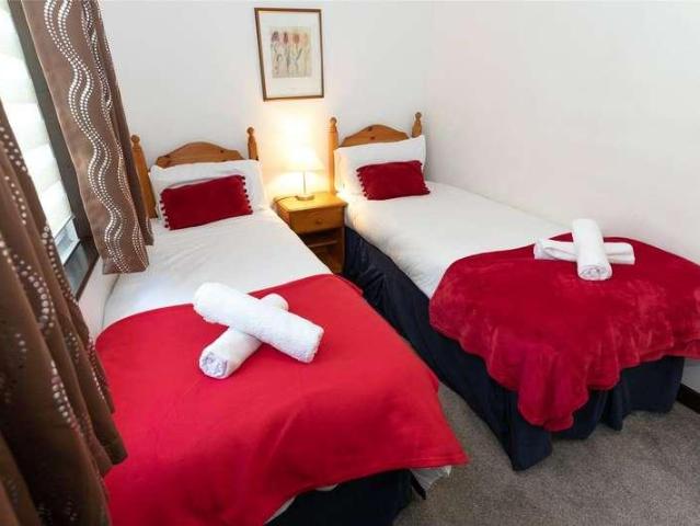 3 bed property for sale