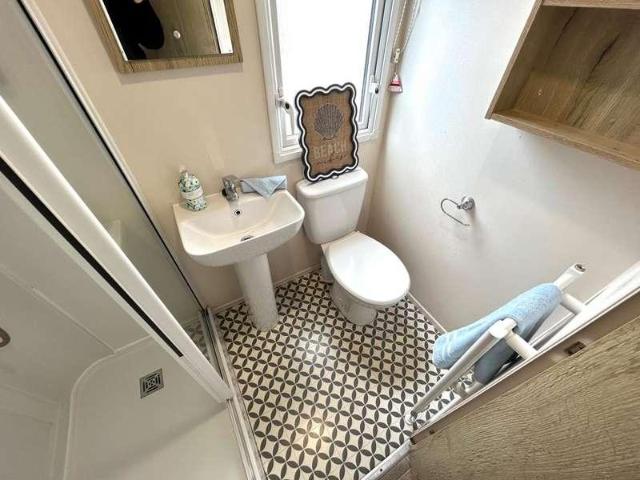 3 bed property for sale