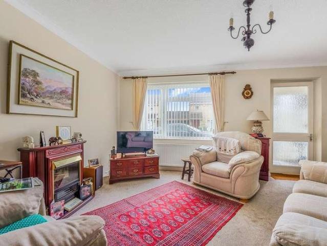 3 bed property for sale
