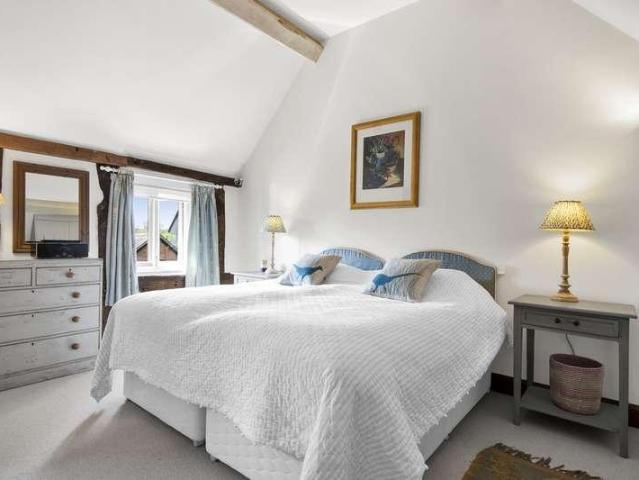 3 bed property for sale