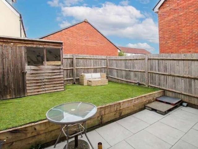 3 bed property for sale