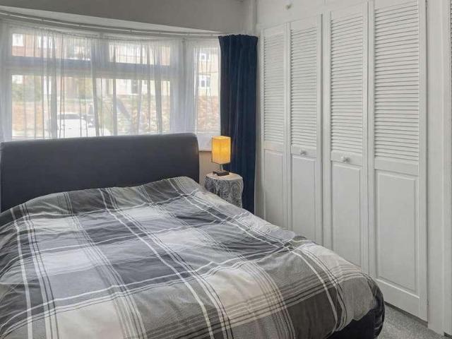 3 bed property for sale