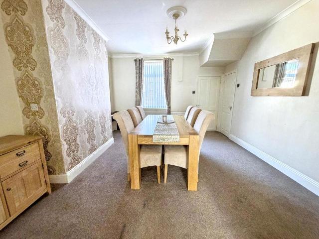 3 bed property for sale