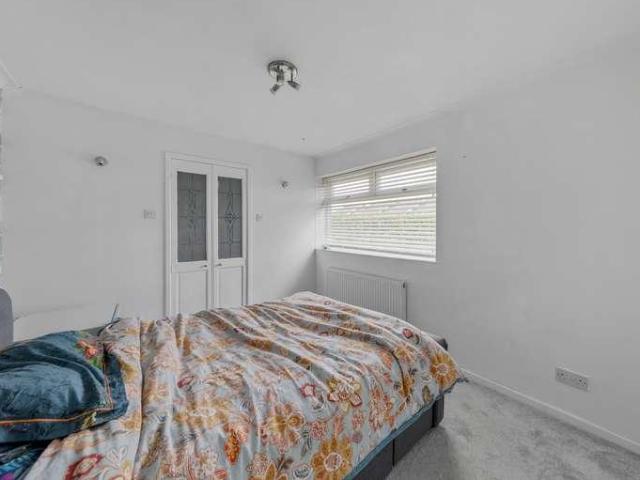 3 bed property for sale