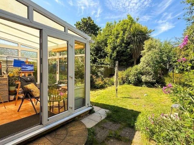 3 bed property for sale