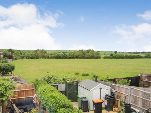 3 bed property for sale