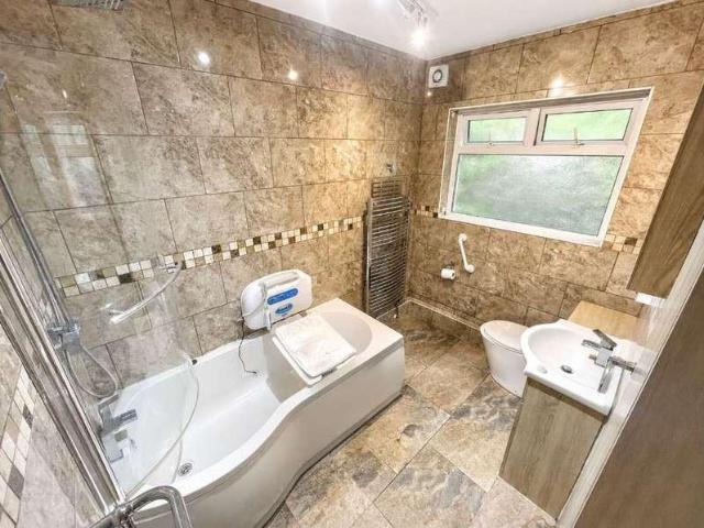 3 bed property for sale