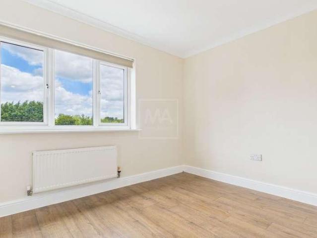 3 bed property for sale