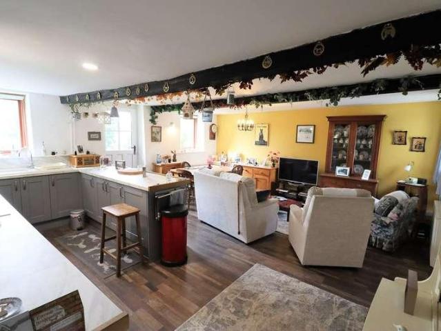 3 bed property for sale