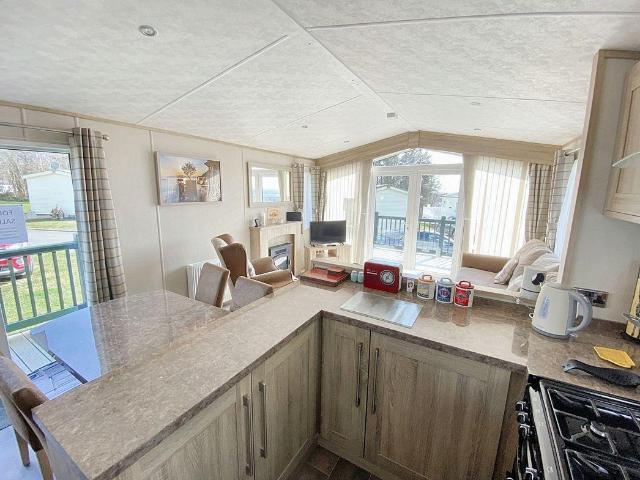3 bed property for sale