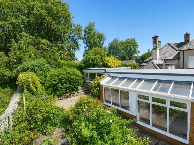 3 bed property for sale