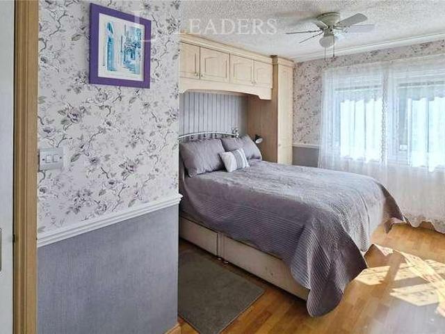 3 bed property for sale