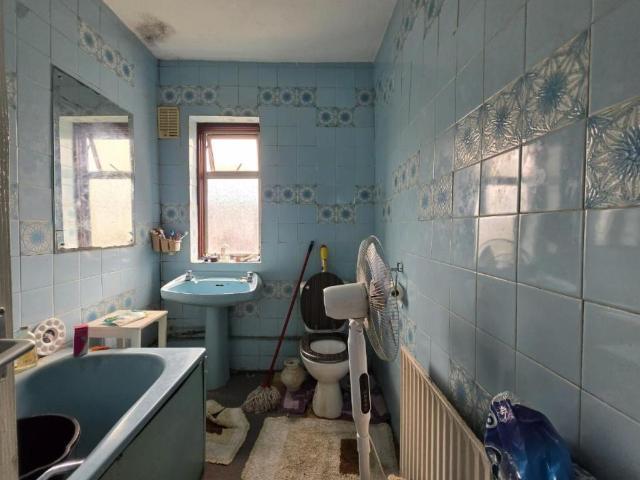 3 bed property for sale