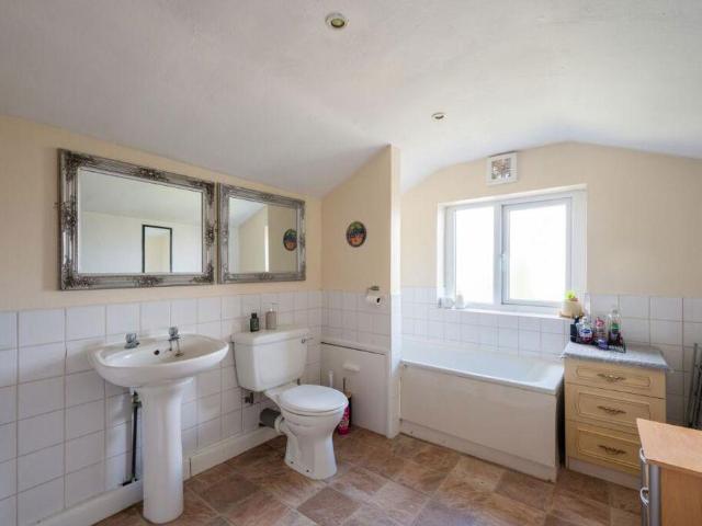 3 bed property for sale