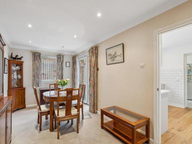 3 bed property for sale