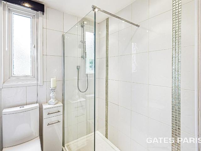 3 bed property for sale