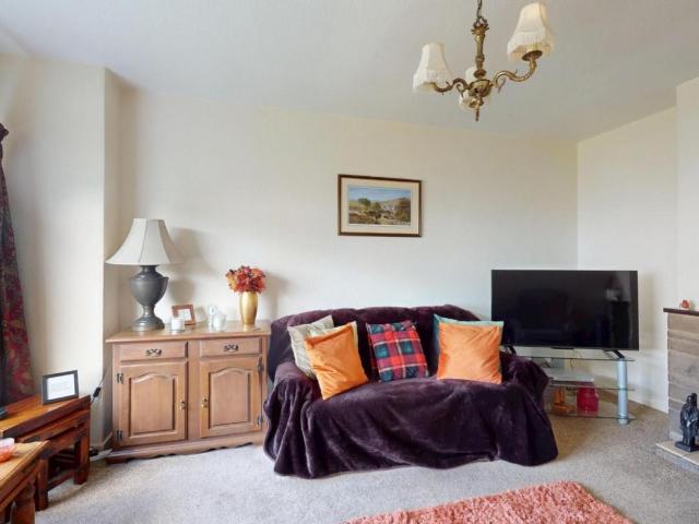 3 bed property for sale
