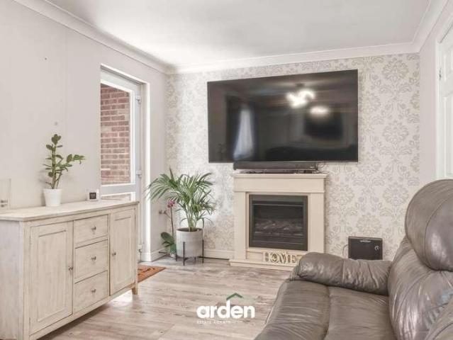 3 bed property for sale