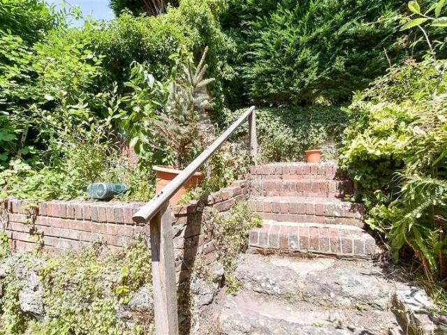 3 bed property for sale