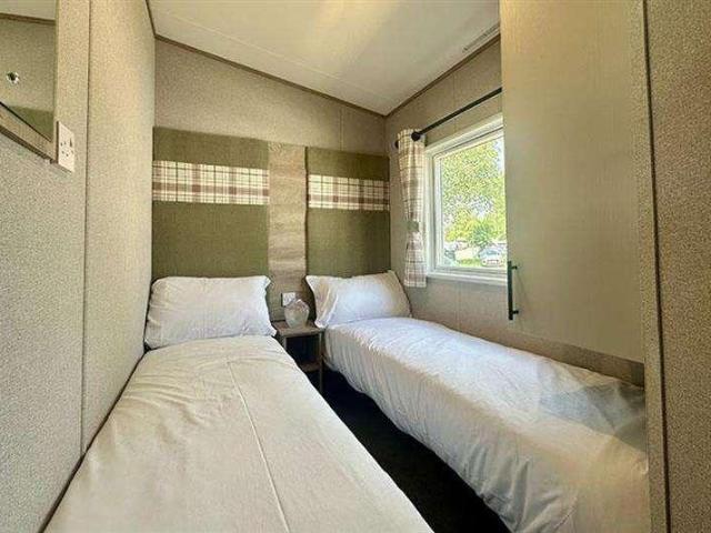 3 bed property for sale