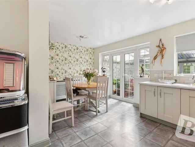 3 bed property for sale