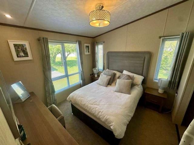 3 bed property for sale