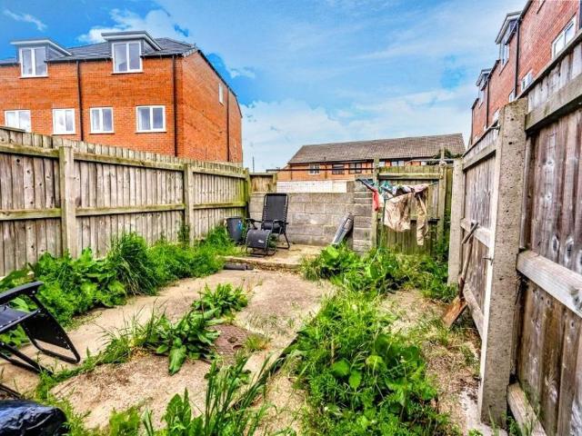 3 bed property for sale