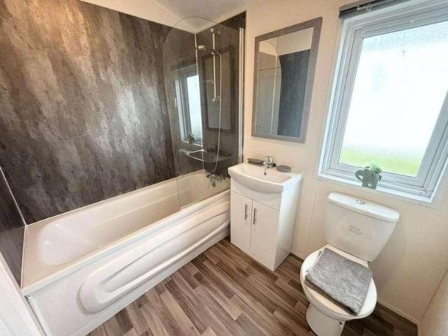 3 bed property for sale