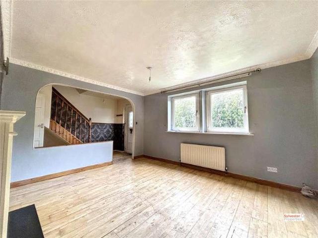 3 bed property for sale