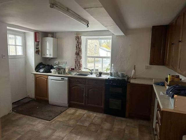 3 bed property for sale