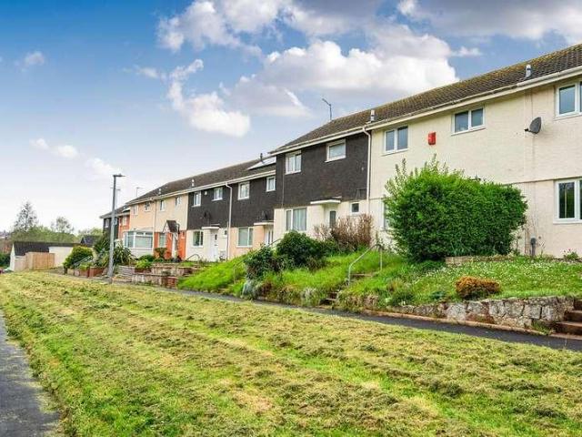 3 bed property for sale