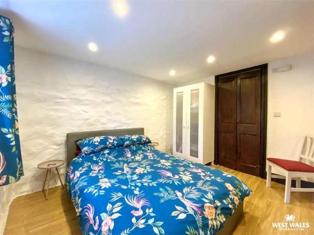 3 bed property for sale