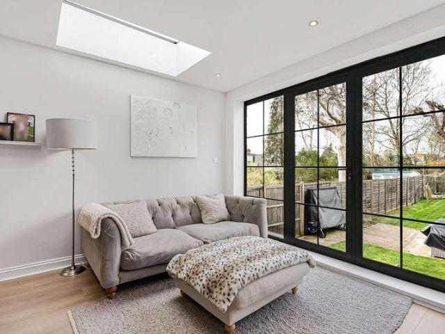 3 bed property for sale