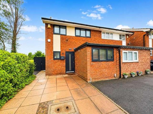 3 bed property for sale