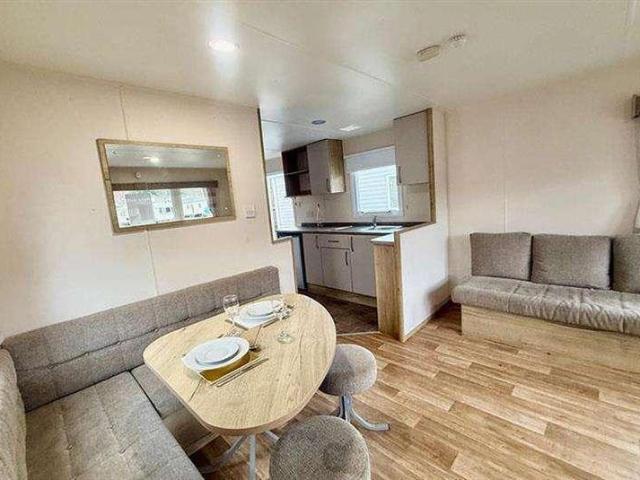 3 bed property for sale