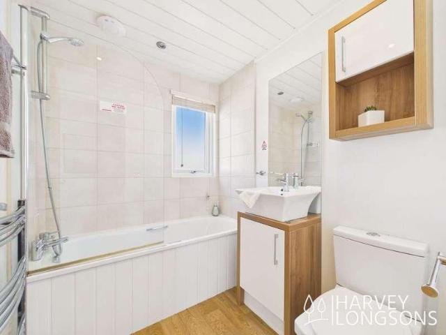 3 bed property for sale
