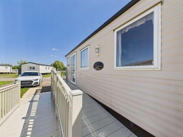 3 bed property for sale