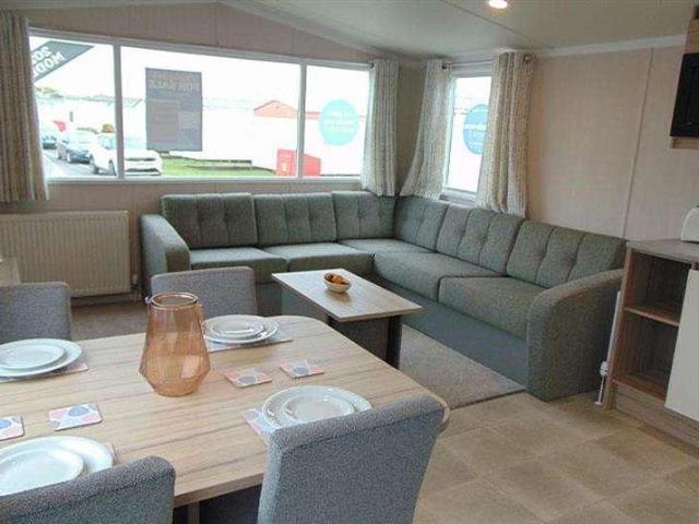 3 bed property for sale