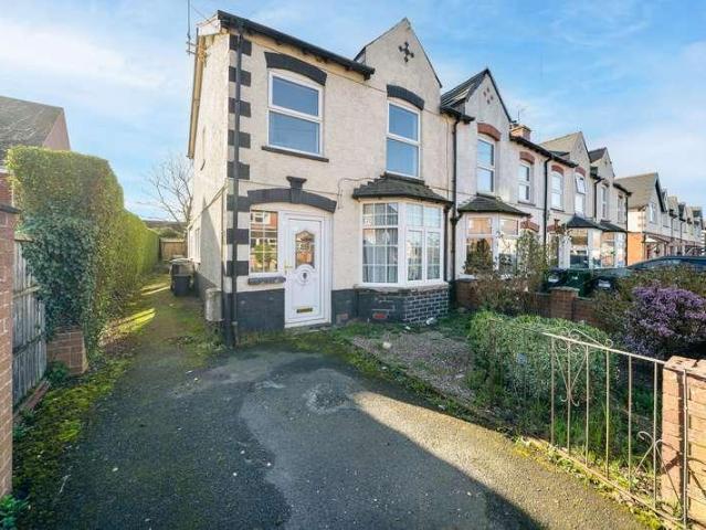 3 bed property for sale